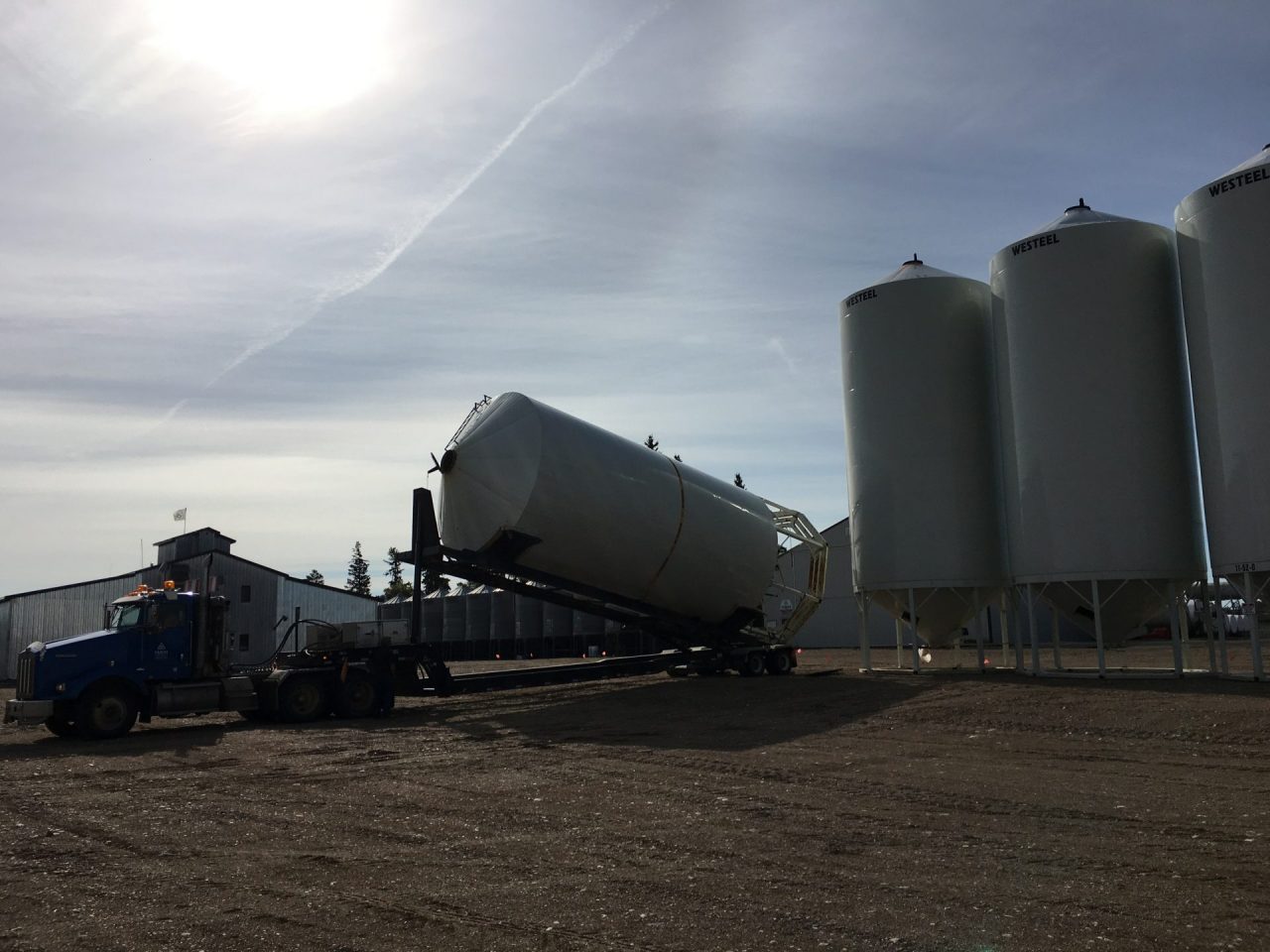16 Fertilizer Bin/Tank Move | Tarin Enterprises Ltd.