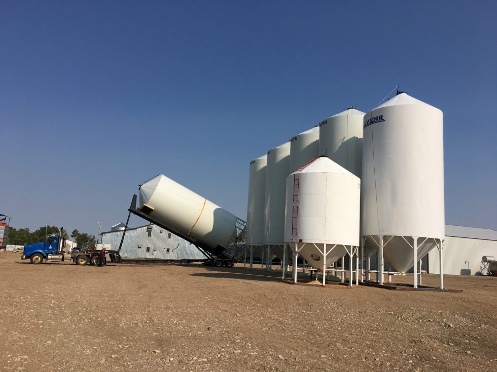 16 Fertilizer Bin/Tank Move | Tarin Enterprises Ltd.